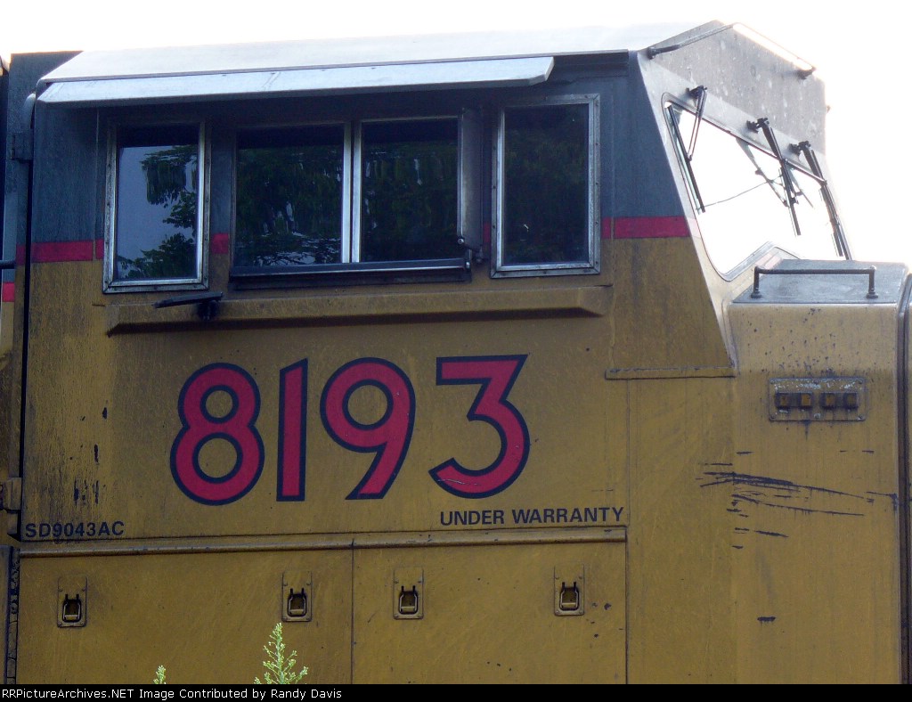 UP 8193 Close up